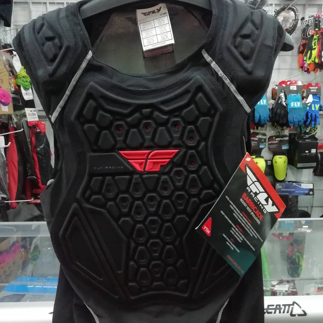 CHALECO/PULLOVER FLY BARRICADE | ZUPPRA